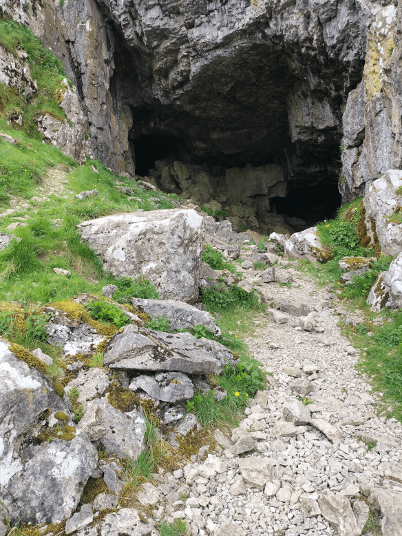 Where We Walked – @VictoriaCave @YorkshireDales #Walks #Photographs ...